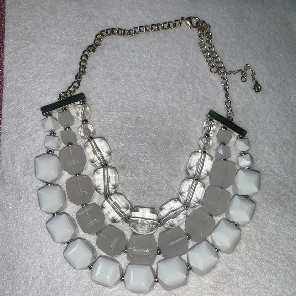 Jewelry | Lucite White Clear Beaded Necklace | Poshmark